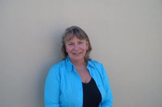 Shauna Scott | Donna DeWolf