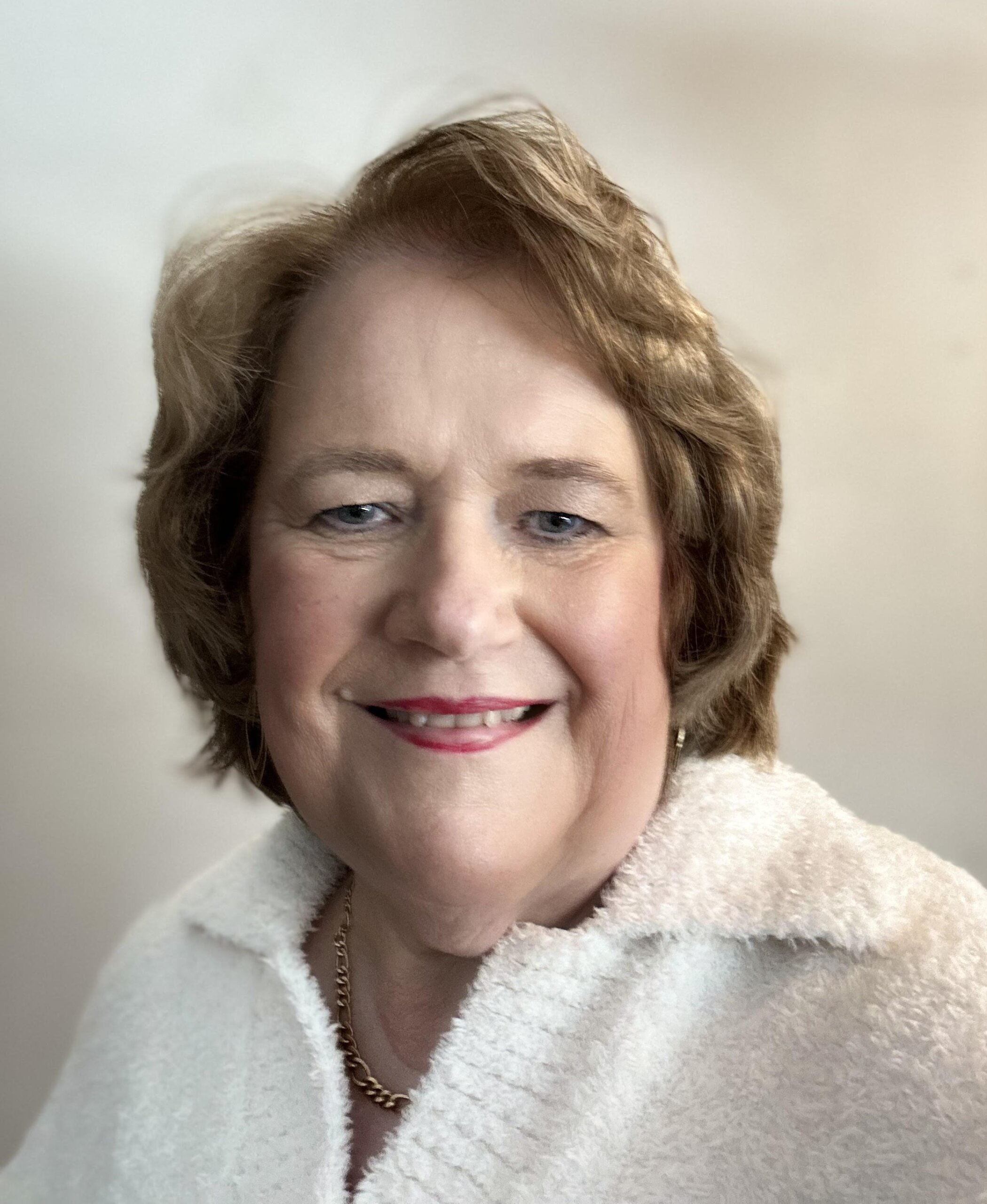 Debbie Duessler | Golden Oaks Realty