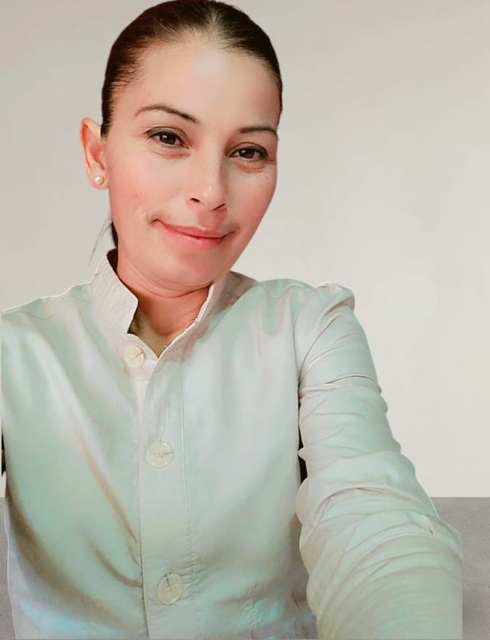 Lourdes Hernández García | Patricia Robles Smothers